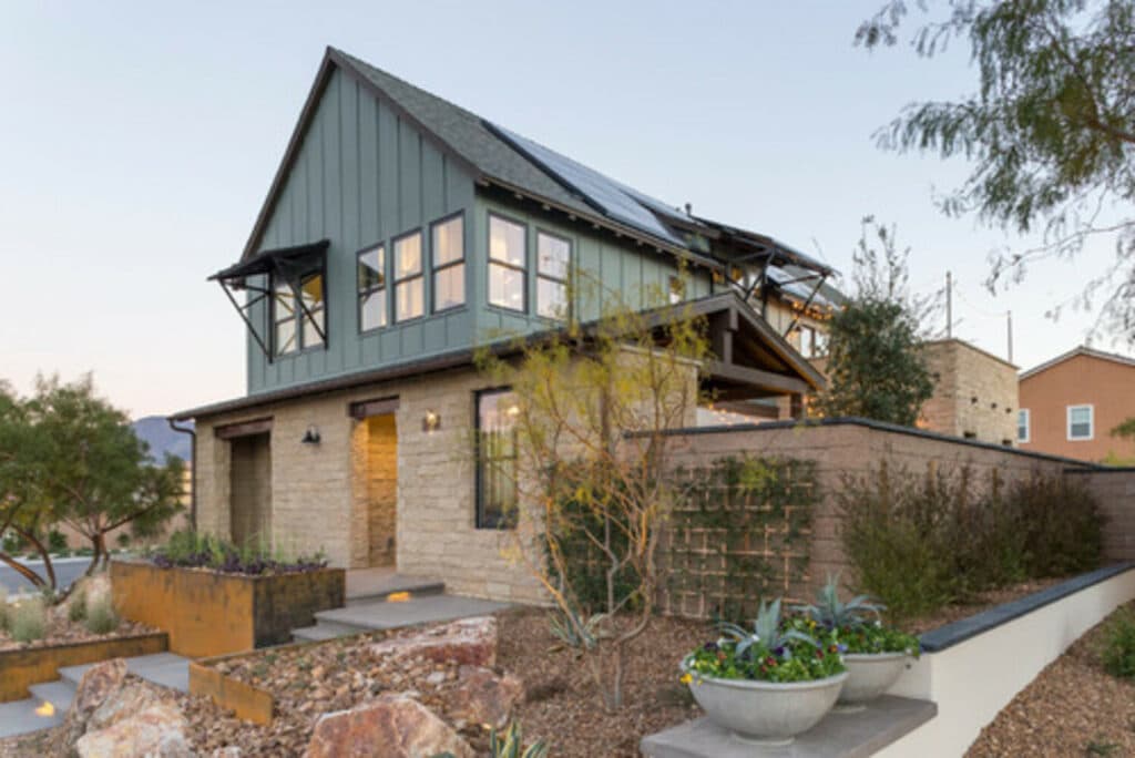 27 Authentic Modern Farmhouse Exterior for A Charming Home Makeover